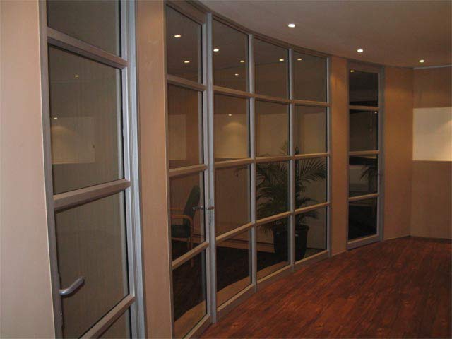 Active Glass and Aluminium | Aluminium Doors and Windows