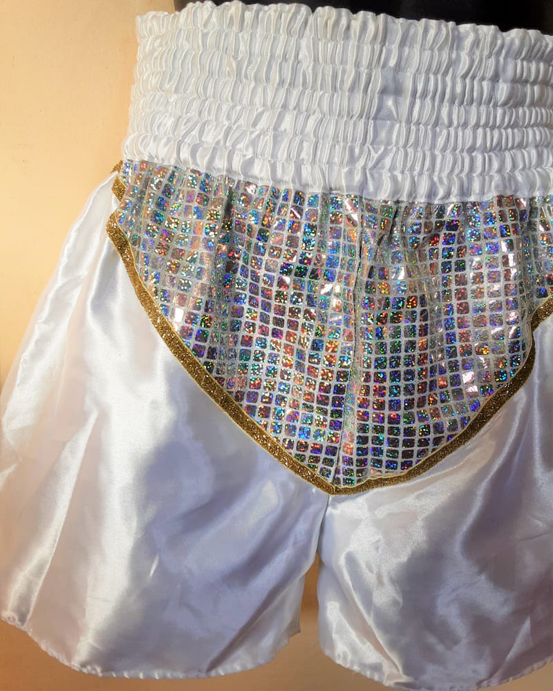 boxing ring wear , fight gear, Fighter, Shorts, bling, personalised